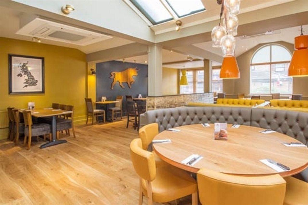 PREMIER INN CANNOCK SOUTH | ⋆⋆ | UNITED KINGDOM | SEASON DEALS FROM £122